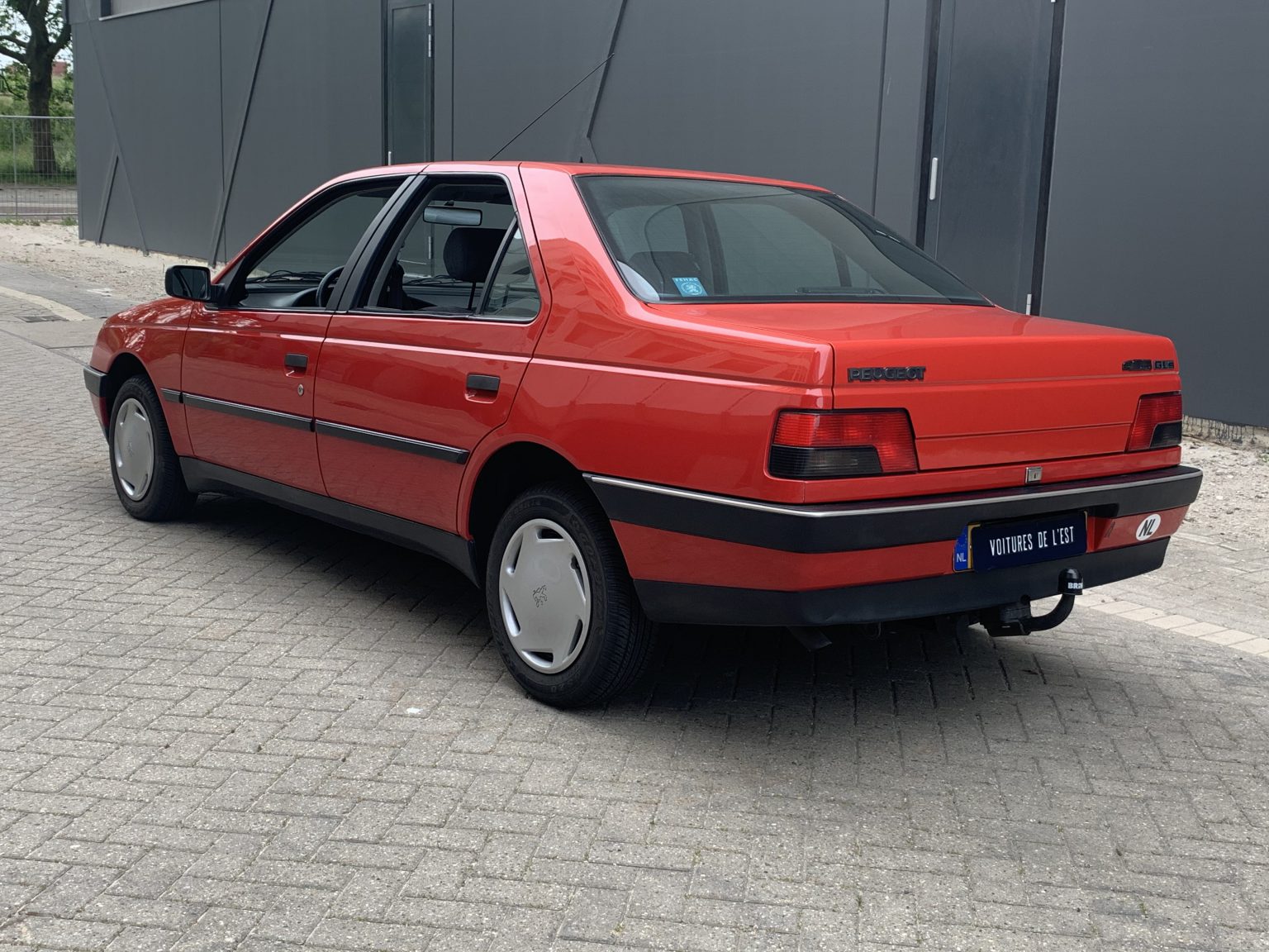 Peugeot 405 GLS 1.6 – Voitures De l ’Est