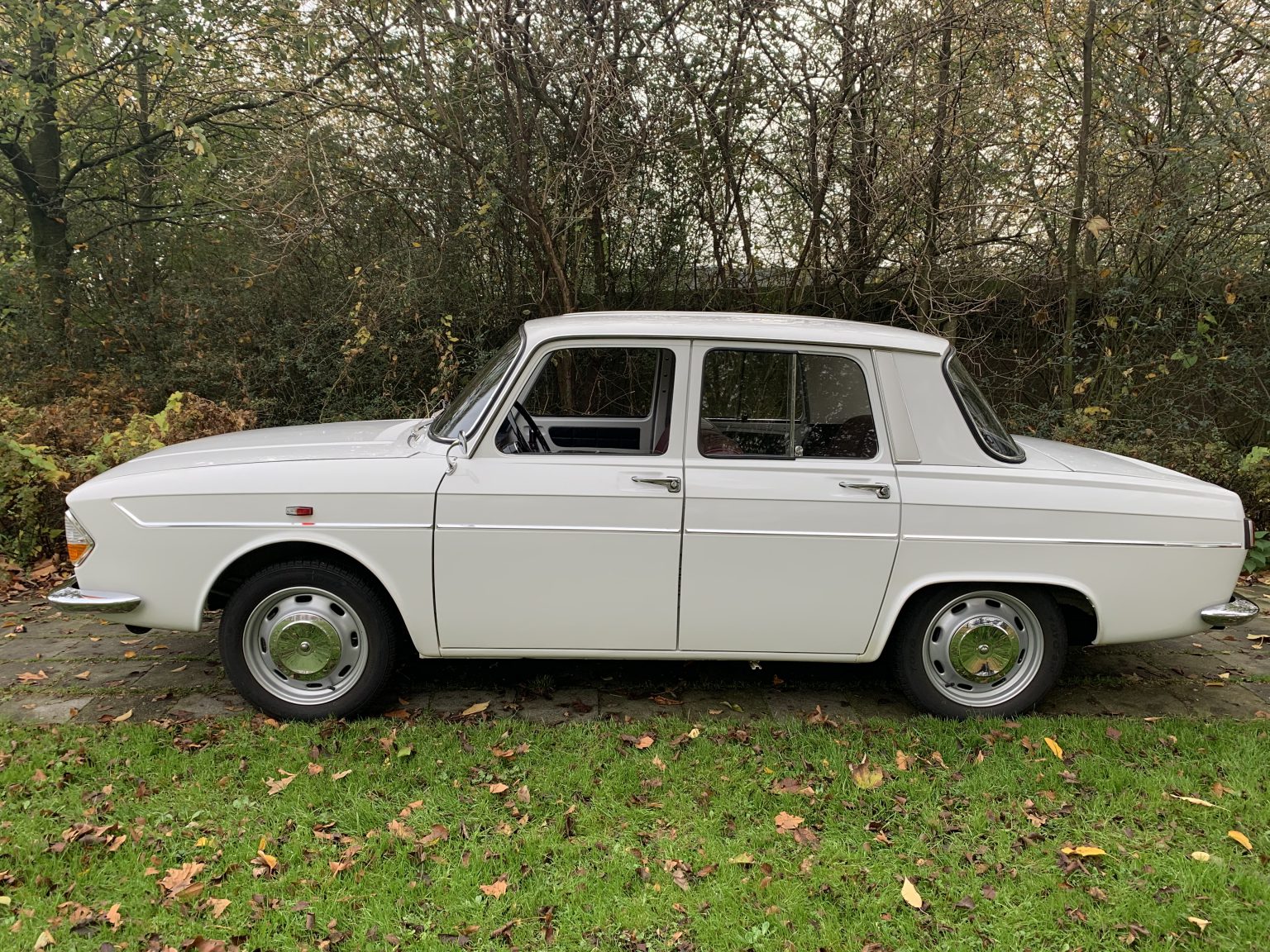 Renault R10 Major – Voitures De l ’Est