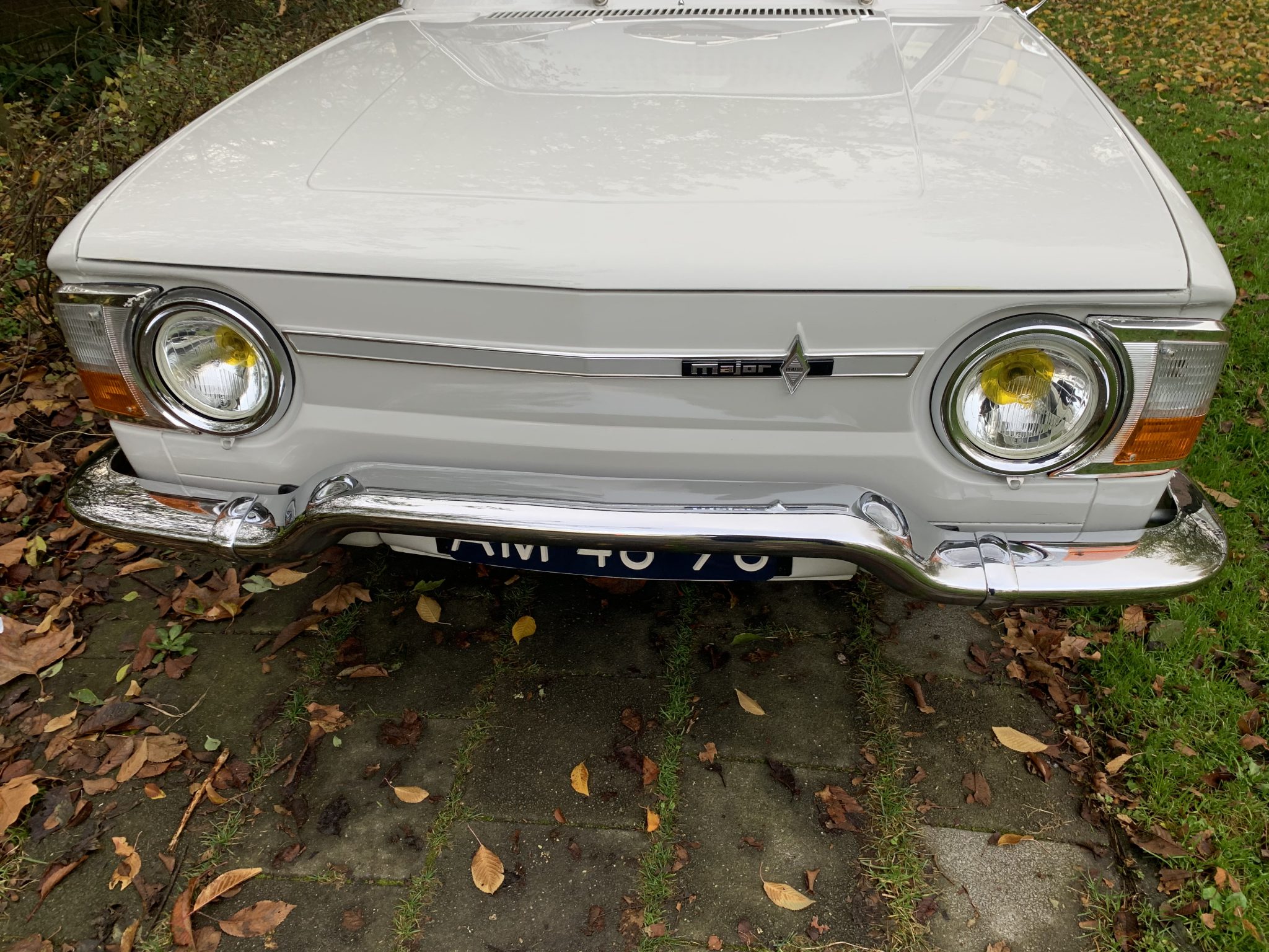 Renault R10 Major – Voitures De l ’Est