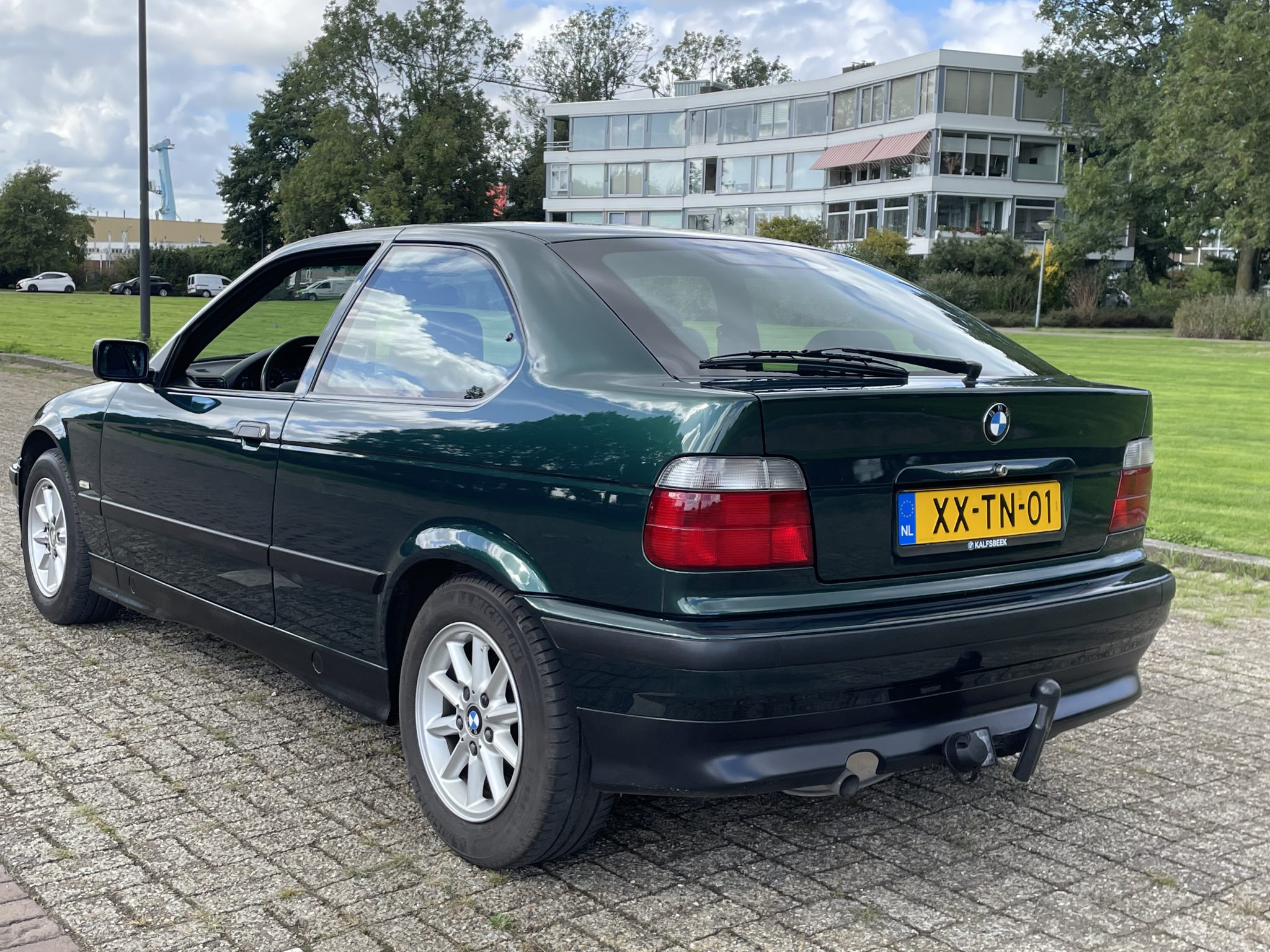 BMW 316 Compact – Voitures De l ’Est