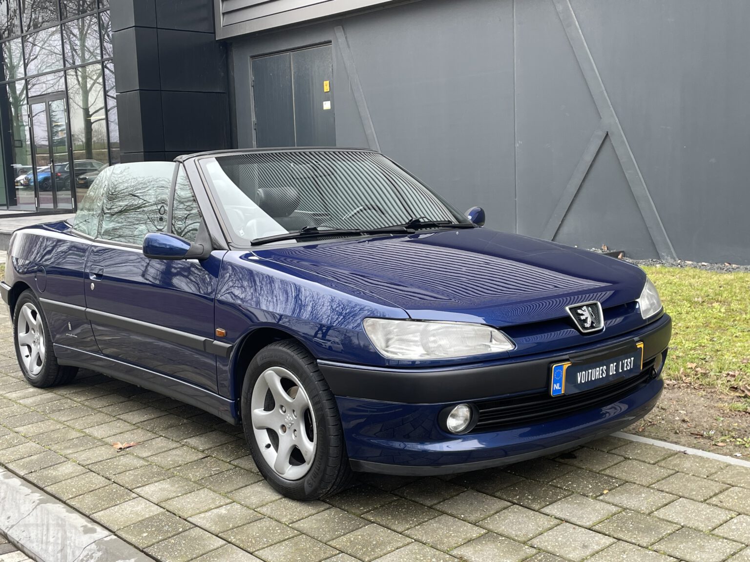 Peugeot 306 1.6 Cabrio – Saint-Tropez – Voitures De l ’Est