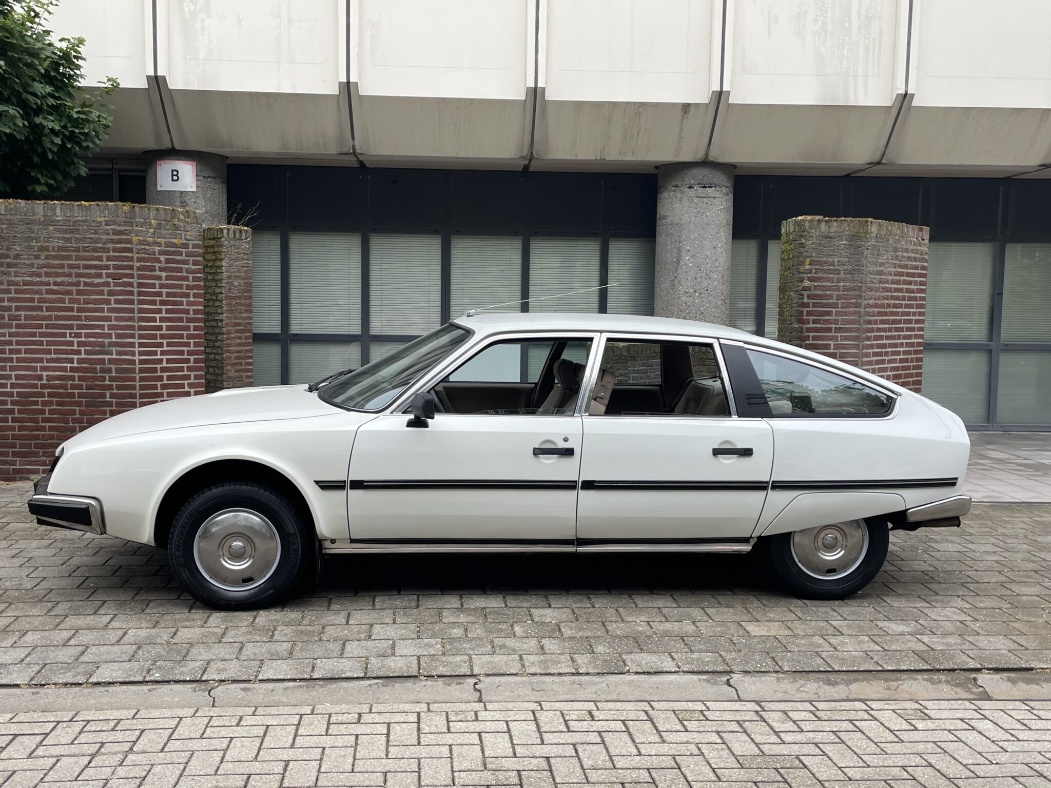 Citroen CX 20 TRE – Voitures De l ’Est