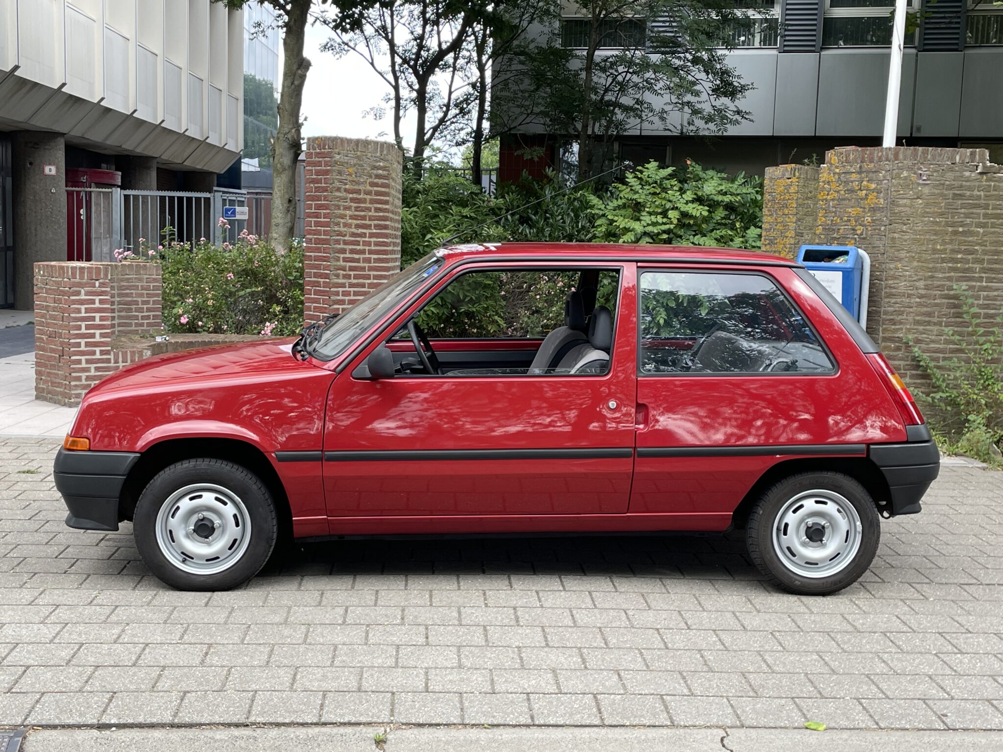 Renault R5 TR ‘Five’ – Voitures De l ’Est